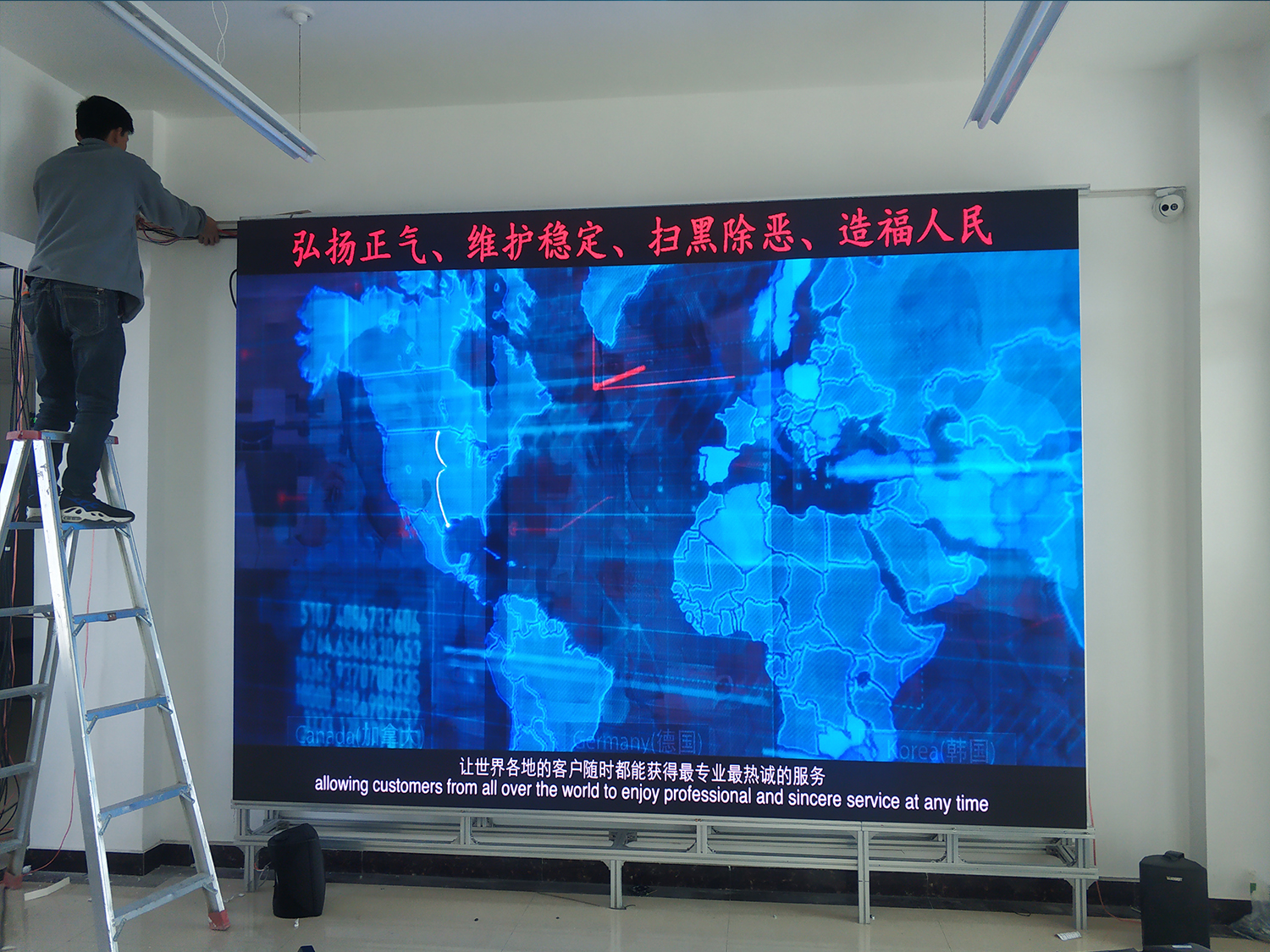 1.6 stacking_Commercial Display_Show case_Infipixel